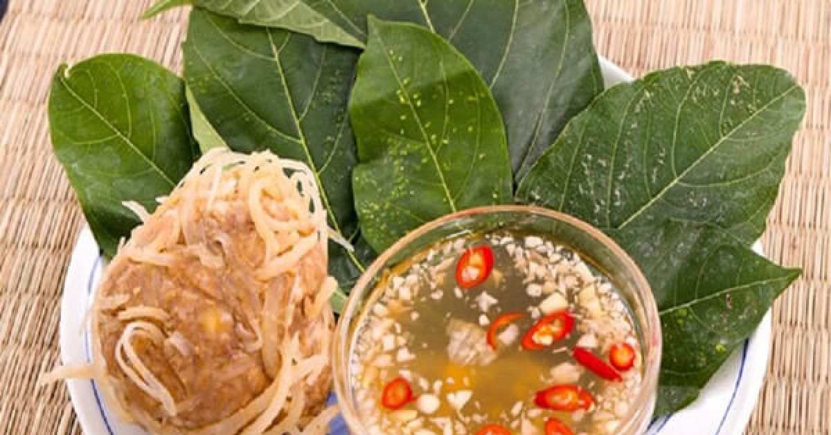 Công thức pha nước chấm nem chuẩn vị, màu sắc bắt mắt | Bản Tin Bình Dương